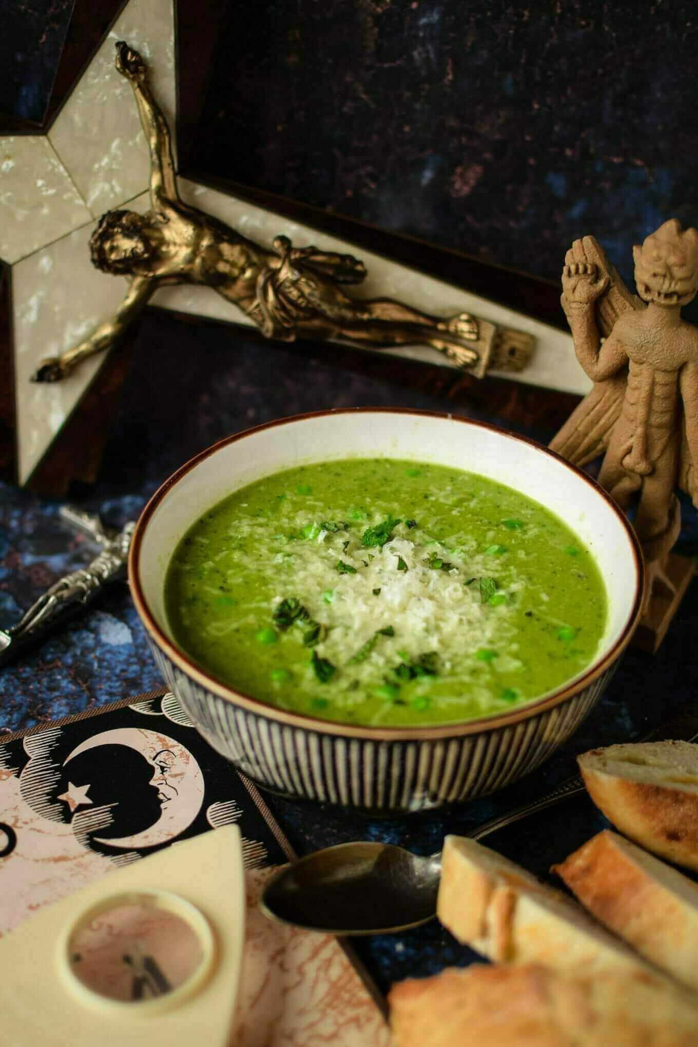 [Horror Recipe] Your Mother Sips Soup in Hell: THE EXORCIST Inspired ...