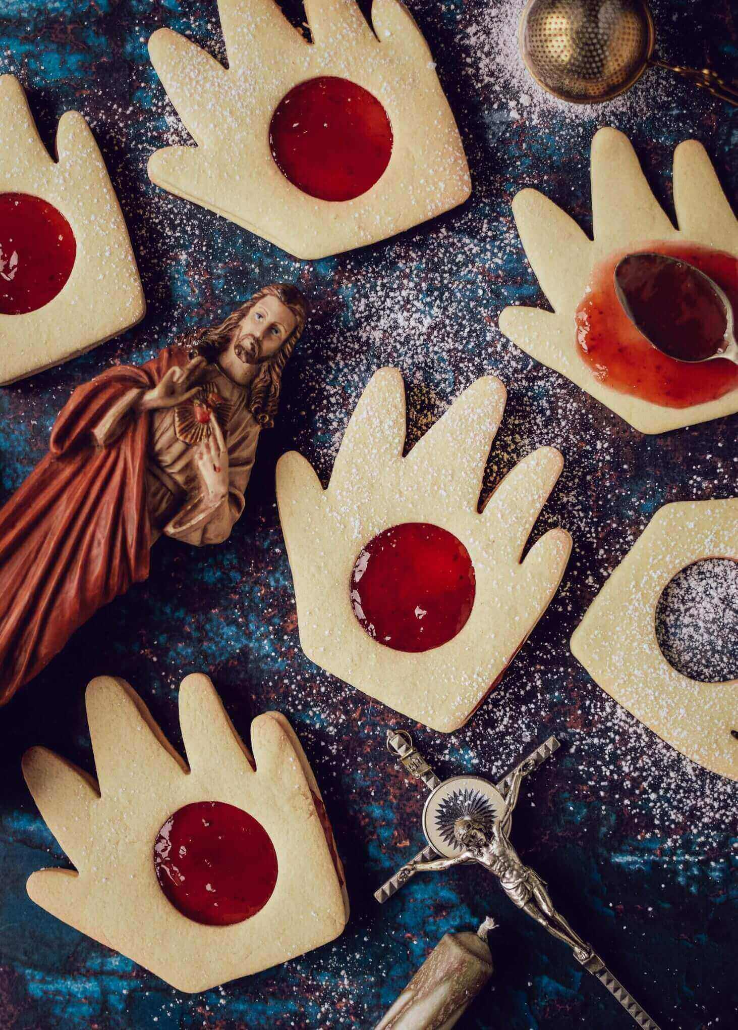 [Horror Recipe] Snackrilegious! STIGMATA-Inspired Shortbread Cookies ...