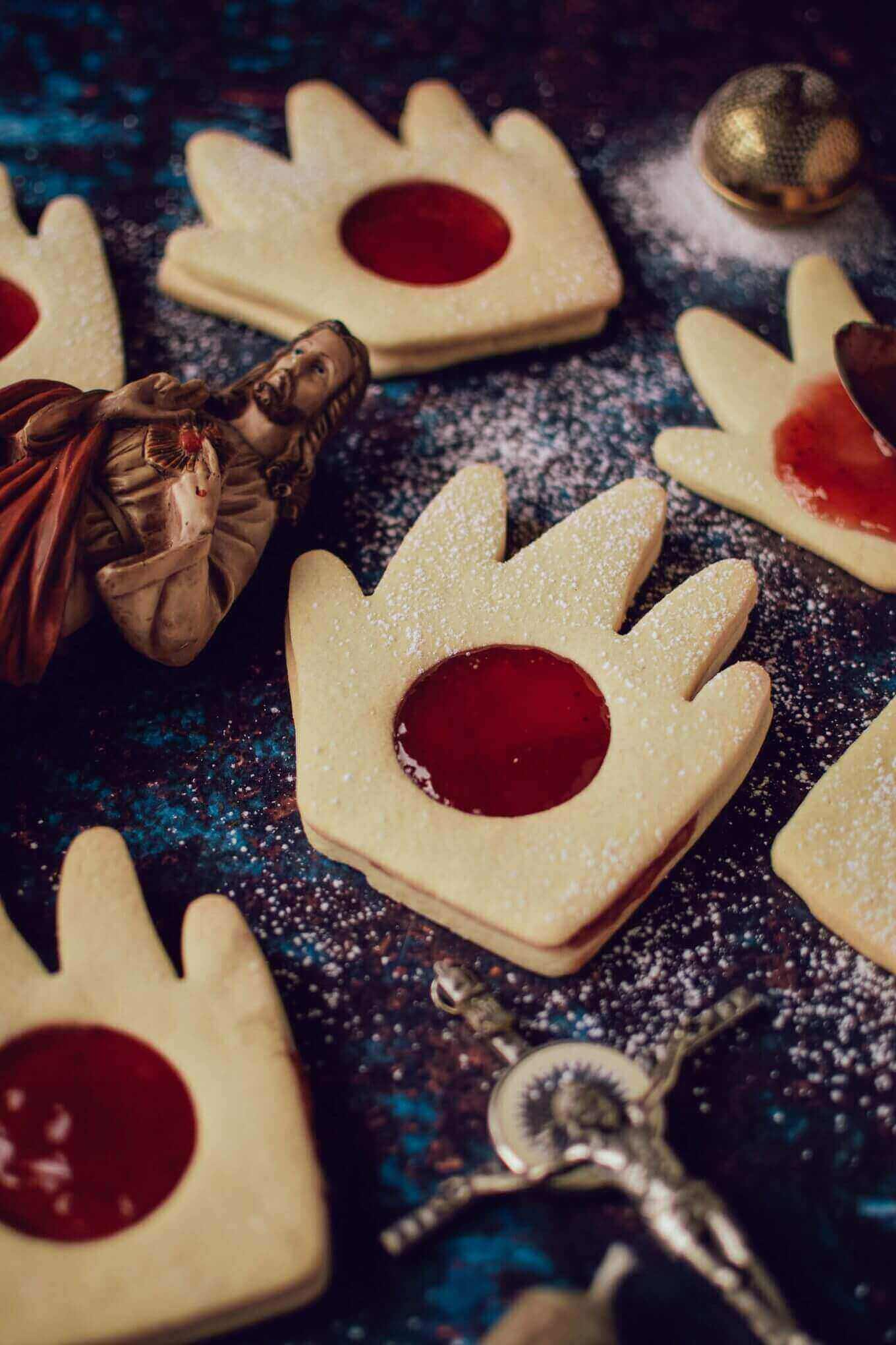 [Horror Recipe] Snackrilegious! STIGMATA-Inspired Shortbread Cookies ...